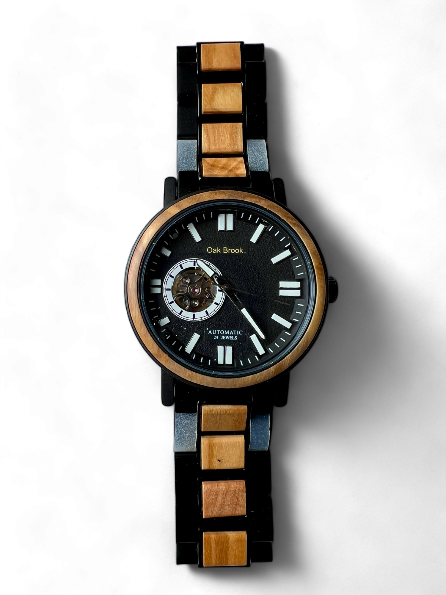 Luxury Wooden Watches, Leather bags & Sunglasses | Oak Brook